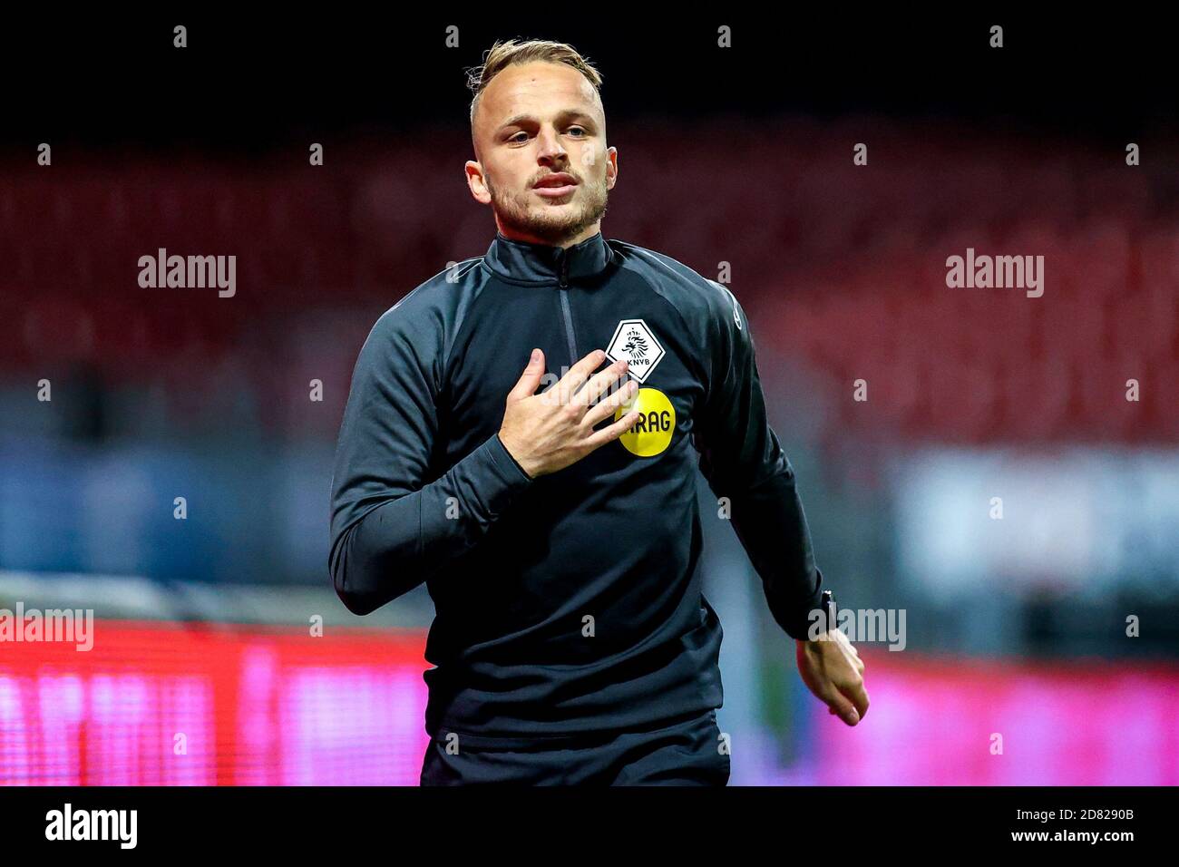 ROTTERDAM, NETHERLANDS - OCTOBER 26: Referee Nick Smit during the first ...