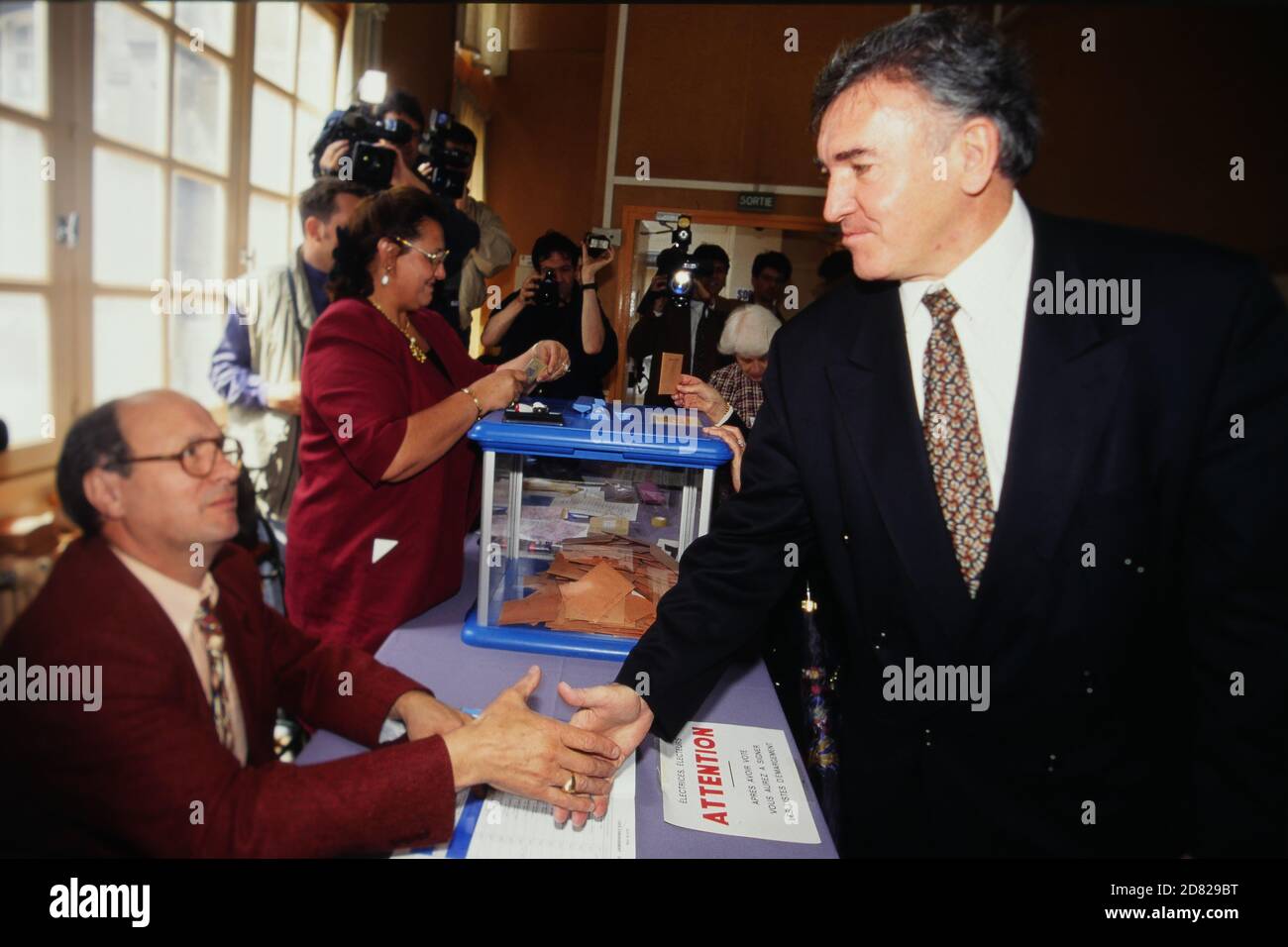 Jean michel dubernard hi-res stock photography and images - Alamy