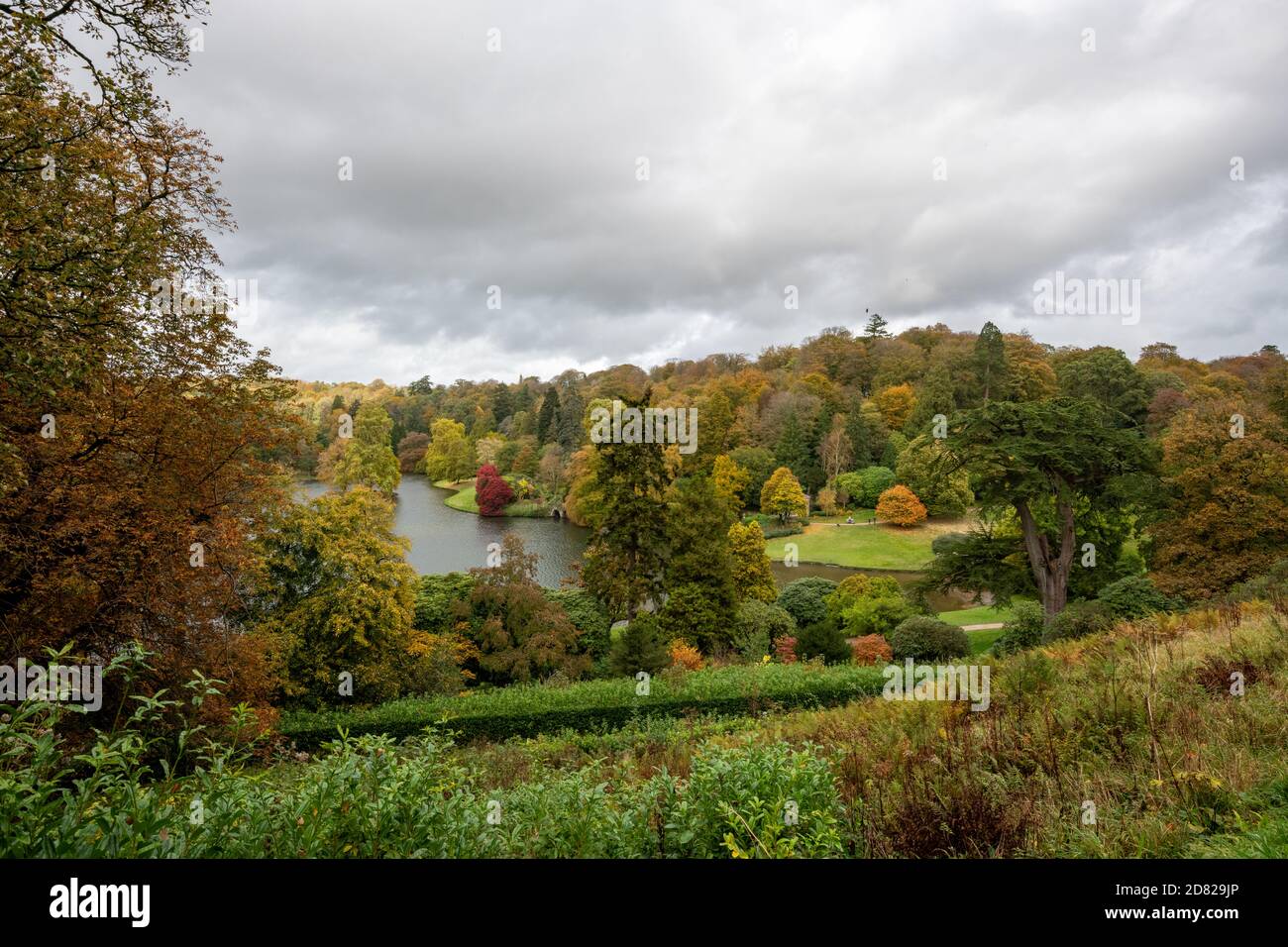 Stourhead Autumn High Resolution Stock Photography and Images - Alamy