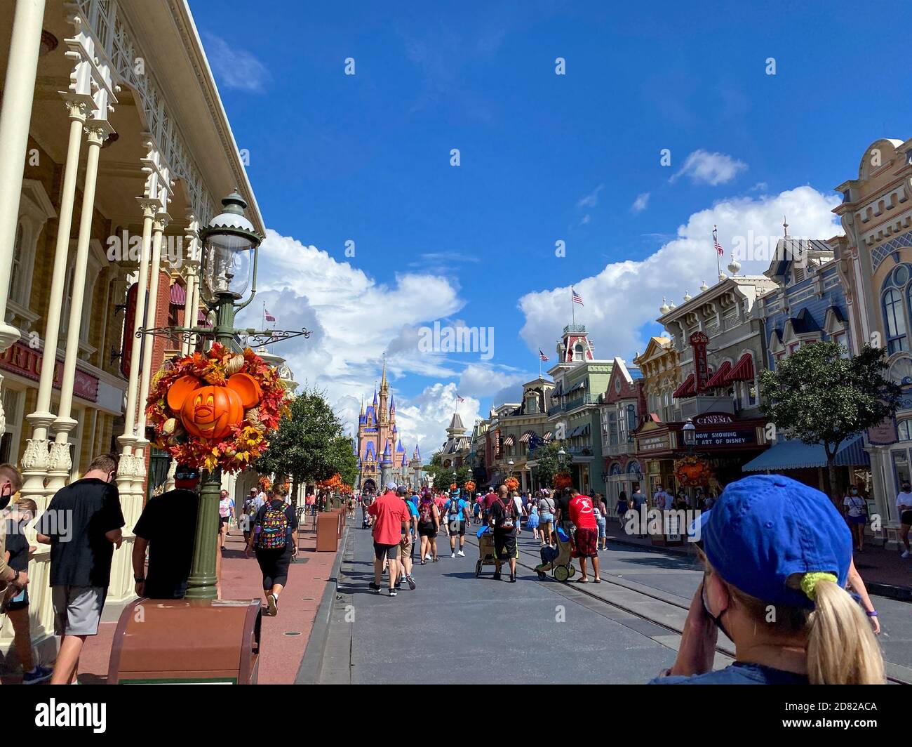 Disney main street usa hi-res stock photography and images - Alamy