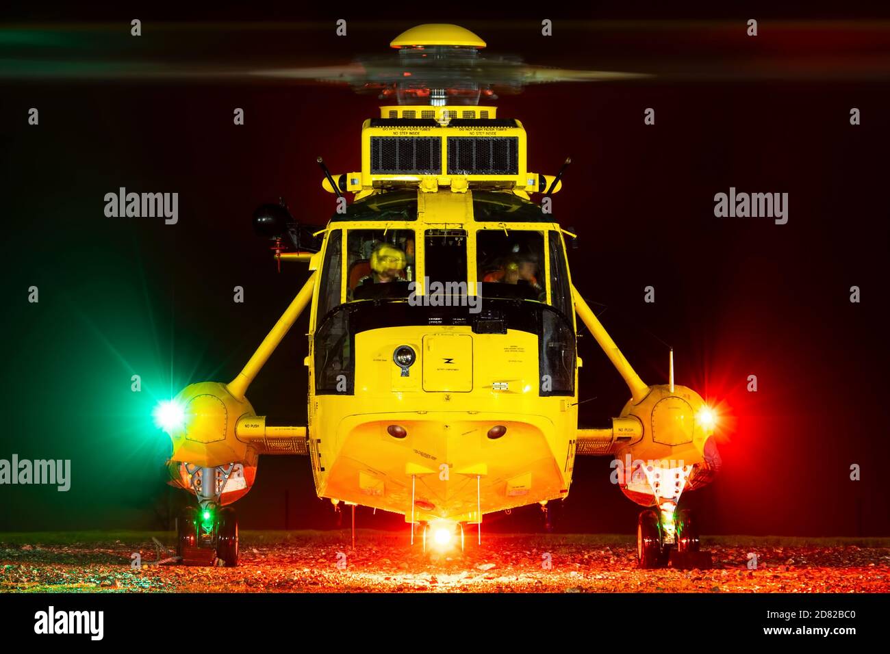 Royal air force sea king har3 search and rescue helicopter hi-res stock ...