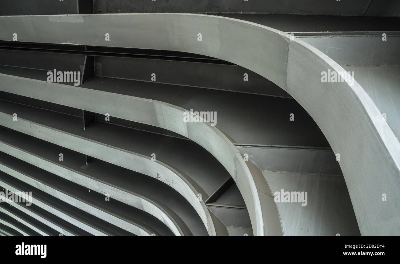 steel framework of a historic railway bridge Stock Photo - Alamy