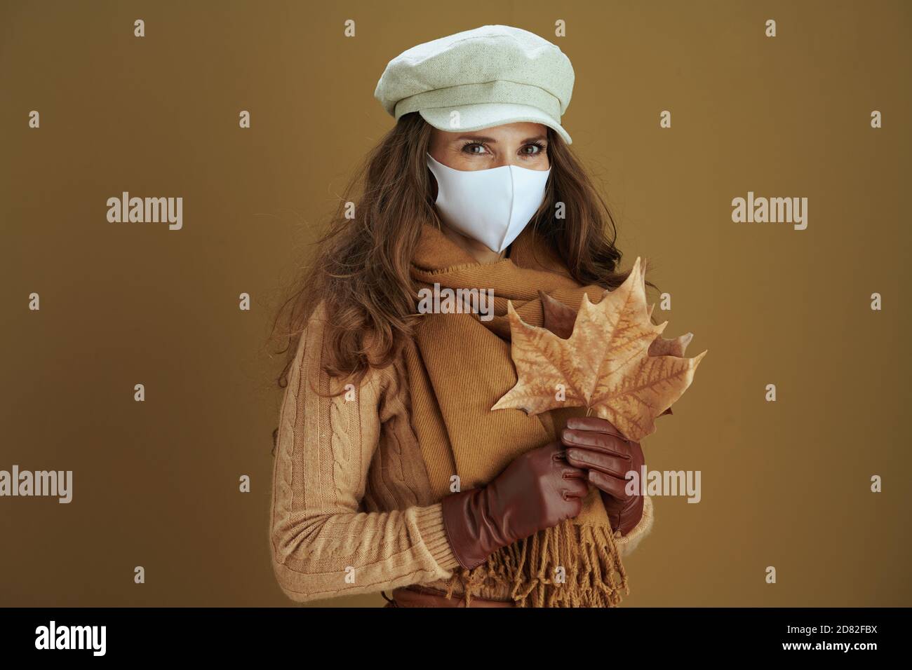 Life during coronavirus pandemic. Portrait of 40 years old housewife in ...