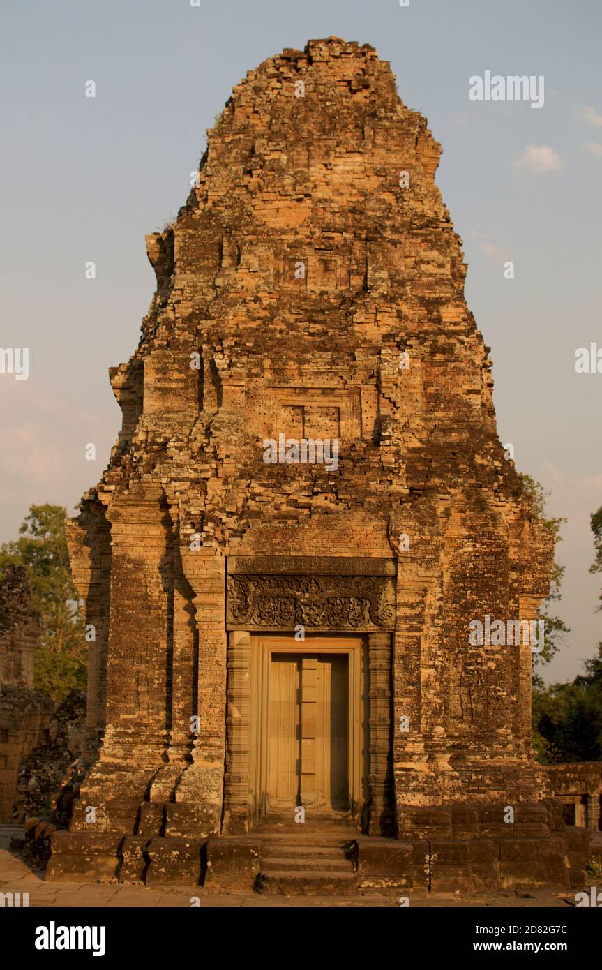 Beautiful view of a tower during sunset at the Pre Rup temple building ...