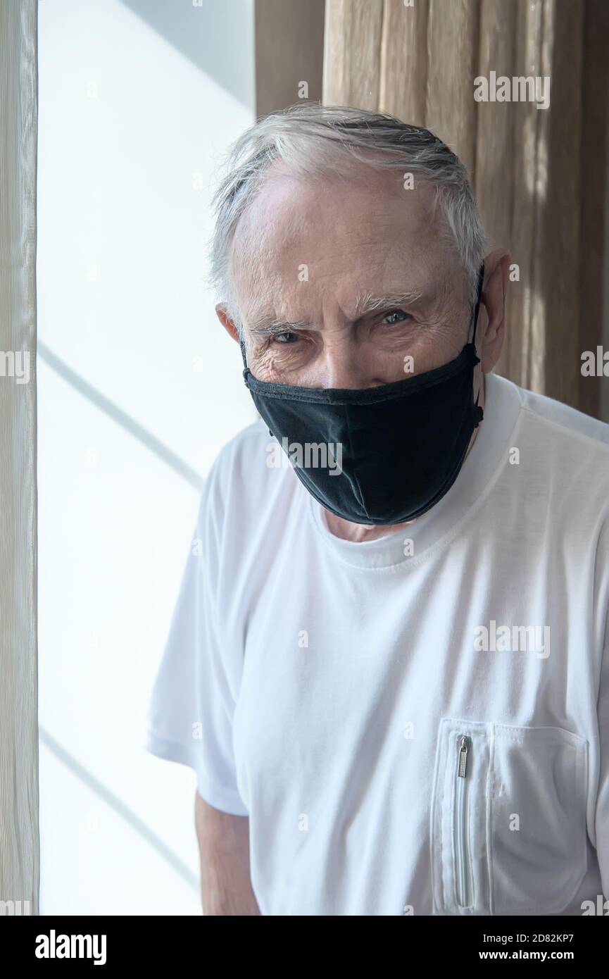 Protecting elderly people hi-res stock photography and images - Alamy