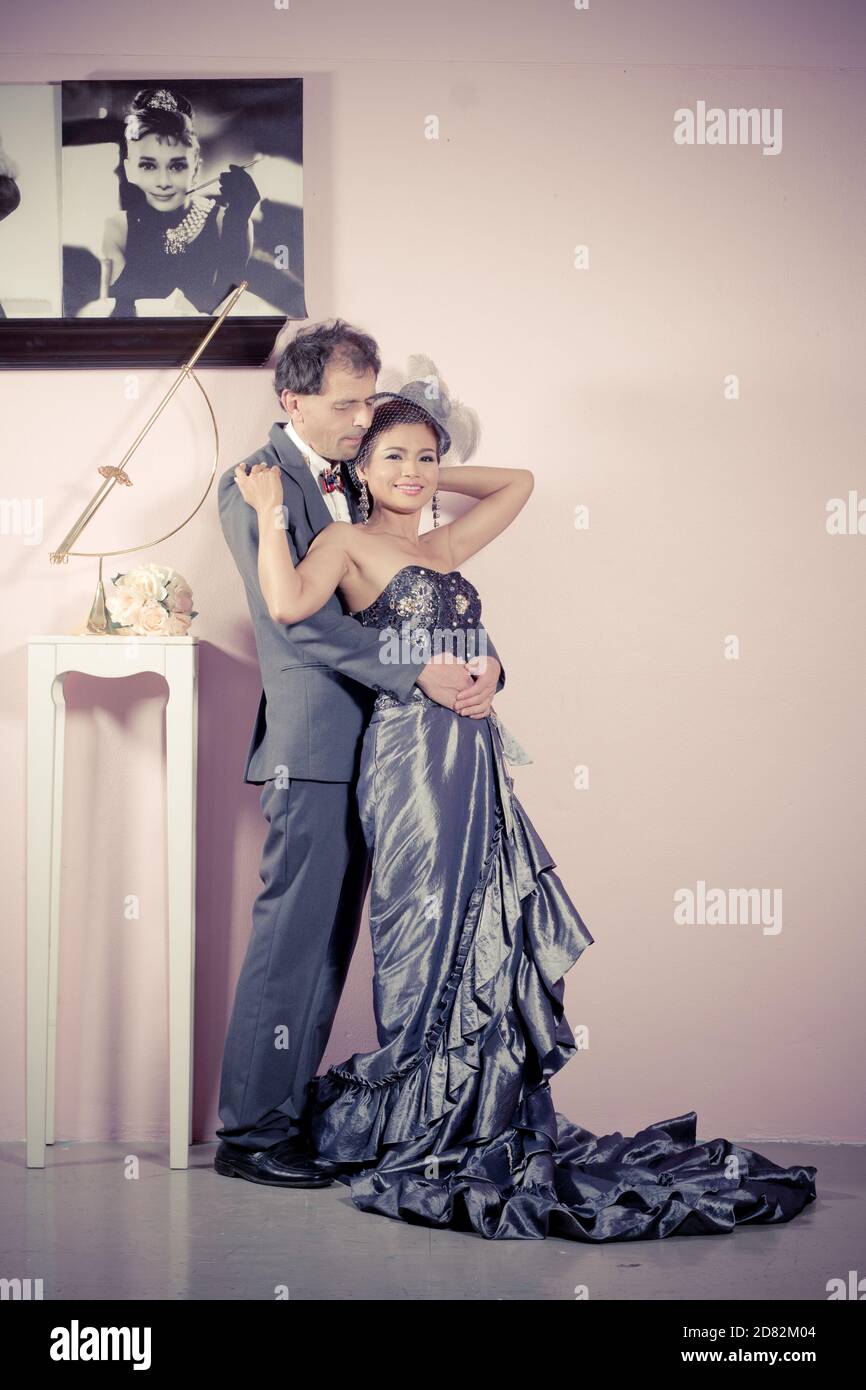 Photoshop wedding hi-res stock photography and images - Alamy