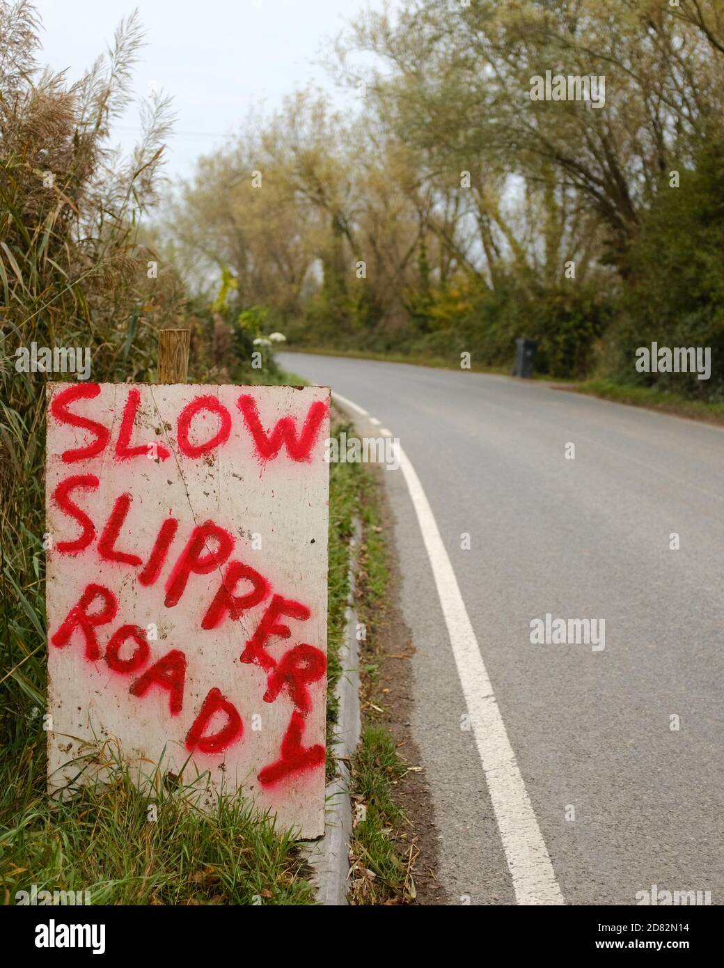 Hand painted signs hi-res stock photography and images - Alamy