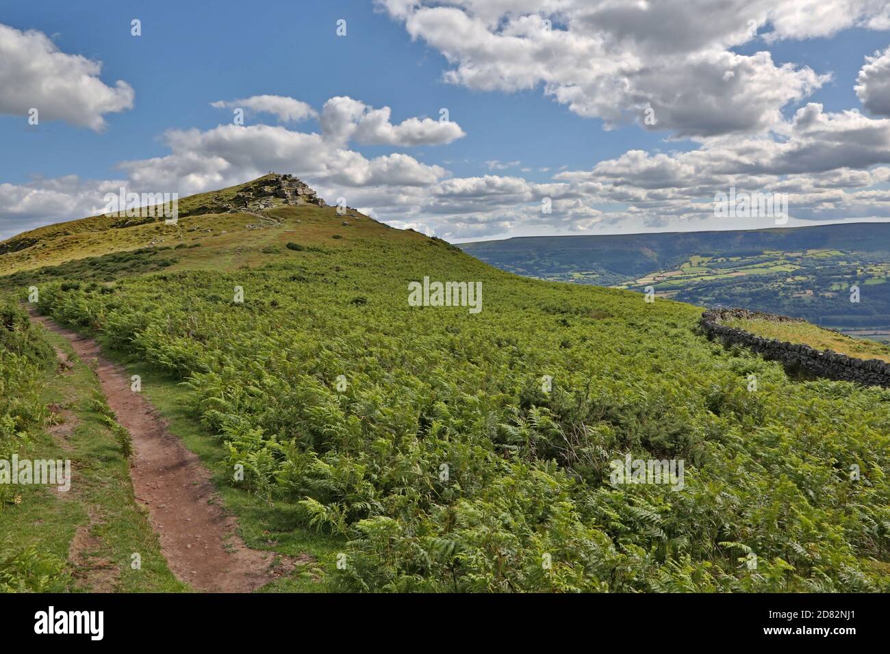 A view of Table Mountain above Crickhowell town in the Brecon Beacons ...
