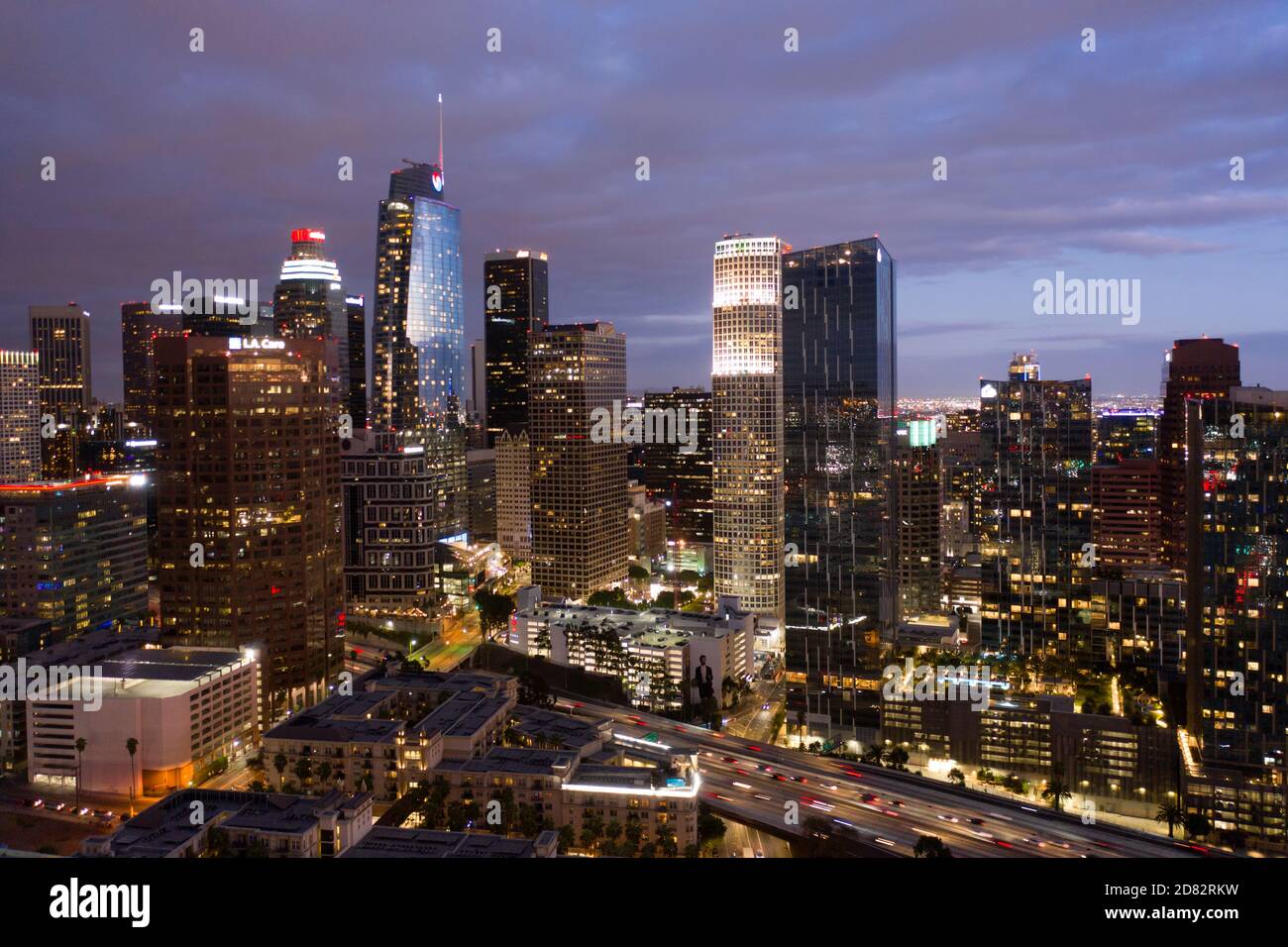 Aerial views of the downtown Los Angeles skyline as night falls Stock ...