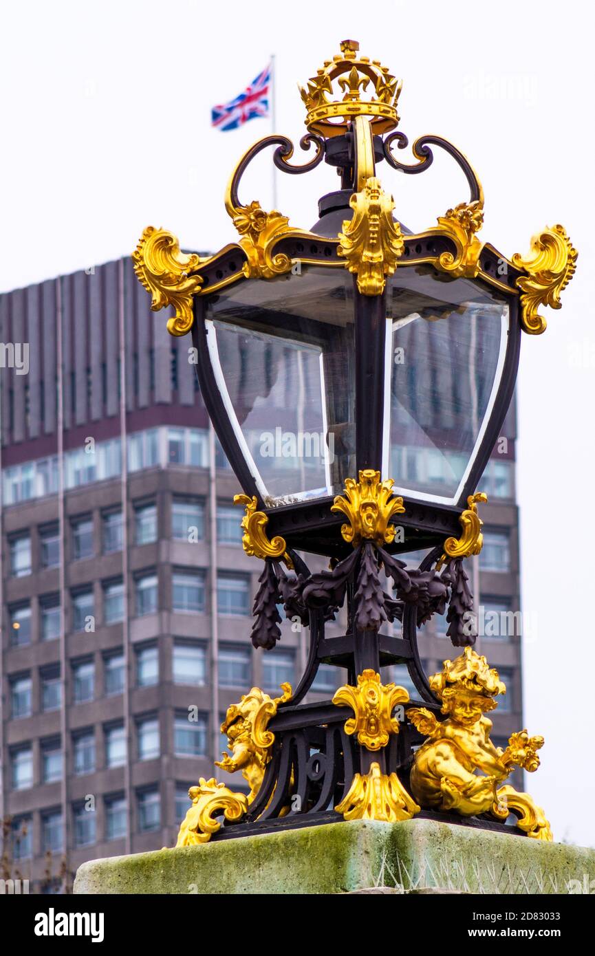 Burial lantern hi-res stock photography and images - Alamy