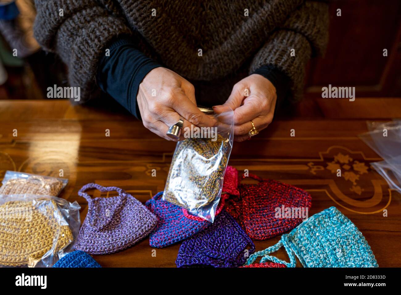Tailor making face mask working hi-res stock photography and images - Alamy