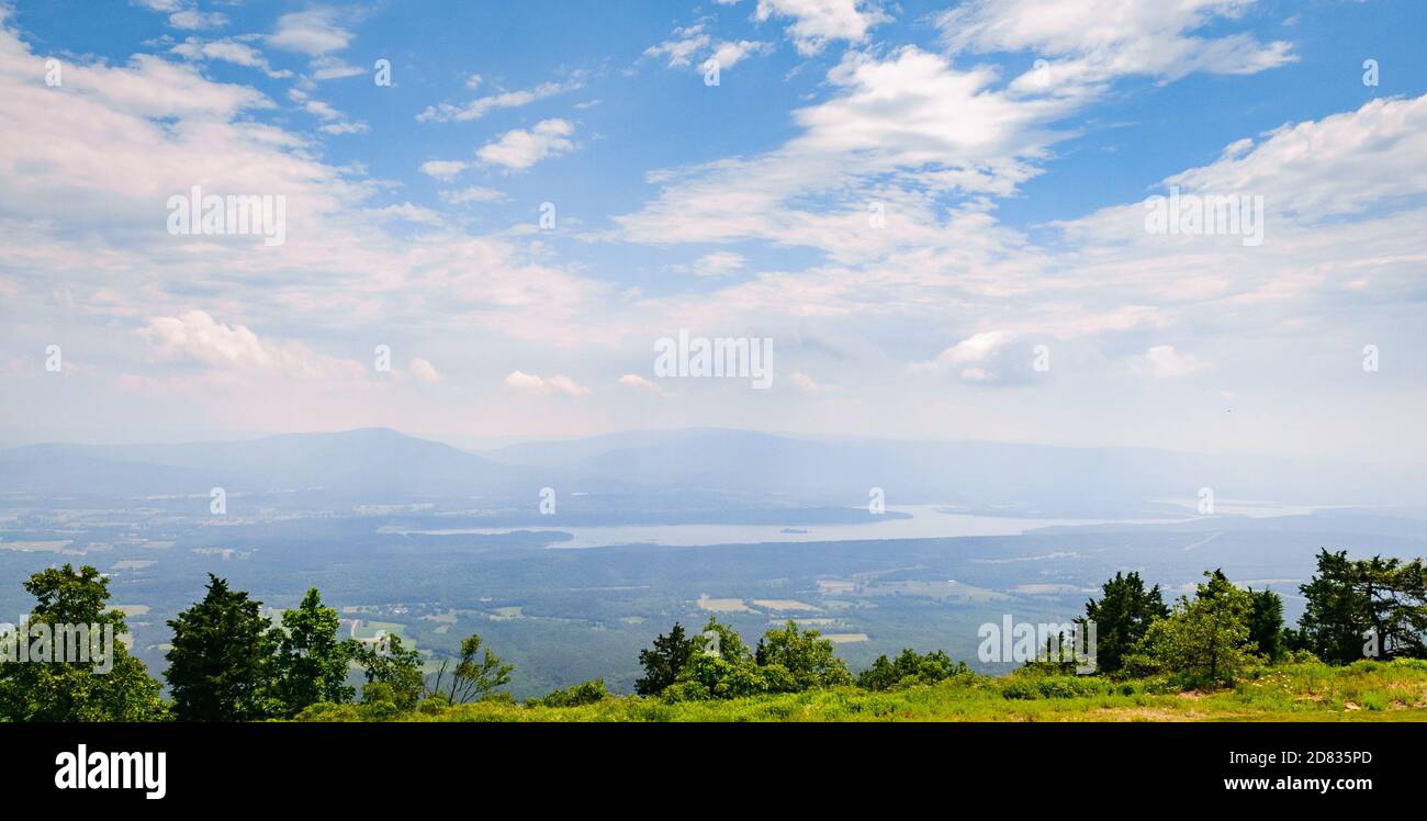 Mount magazine state park hi-res stock photography and images - Alamy