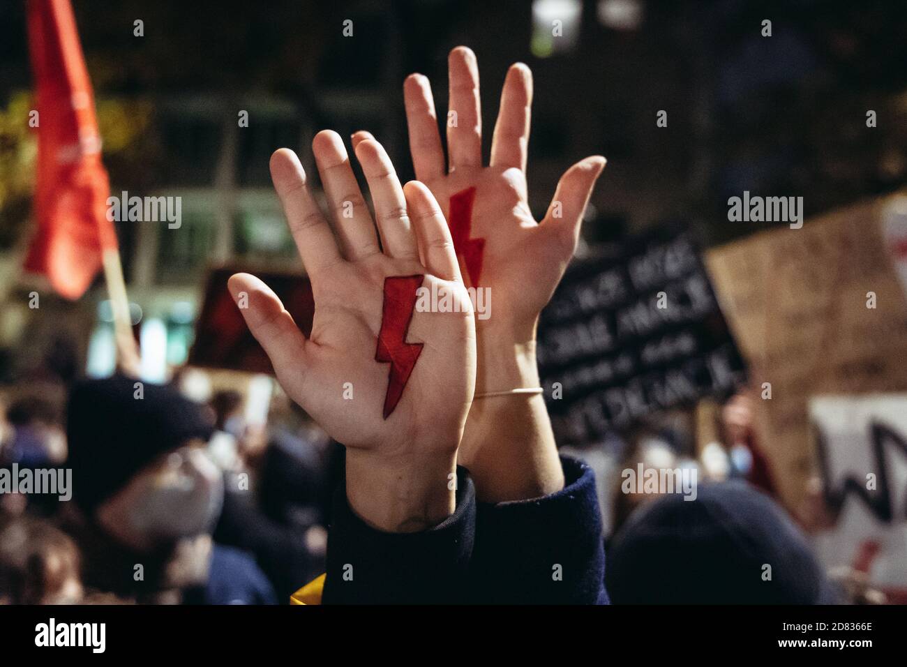 Women resistance hi-res stock photography and images - Alamy