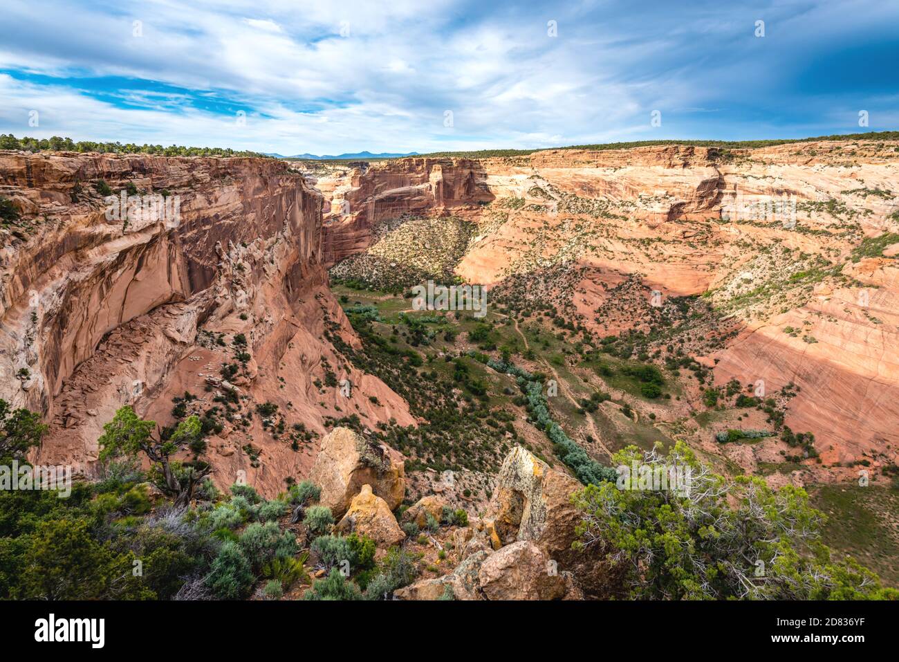 Spider Rock in Canyon de Chelley, Arizona-USA Stock Photo - Alamy