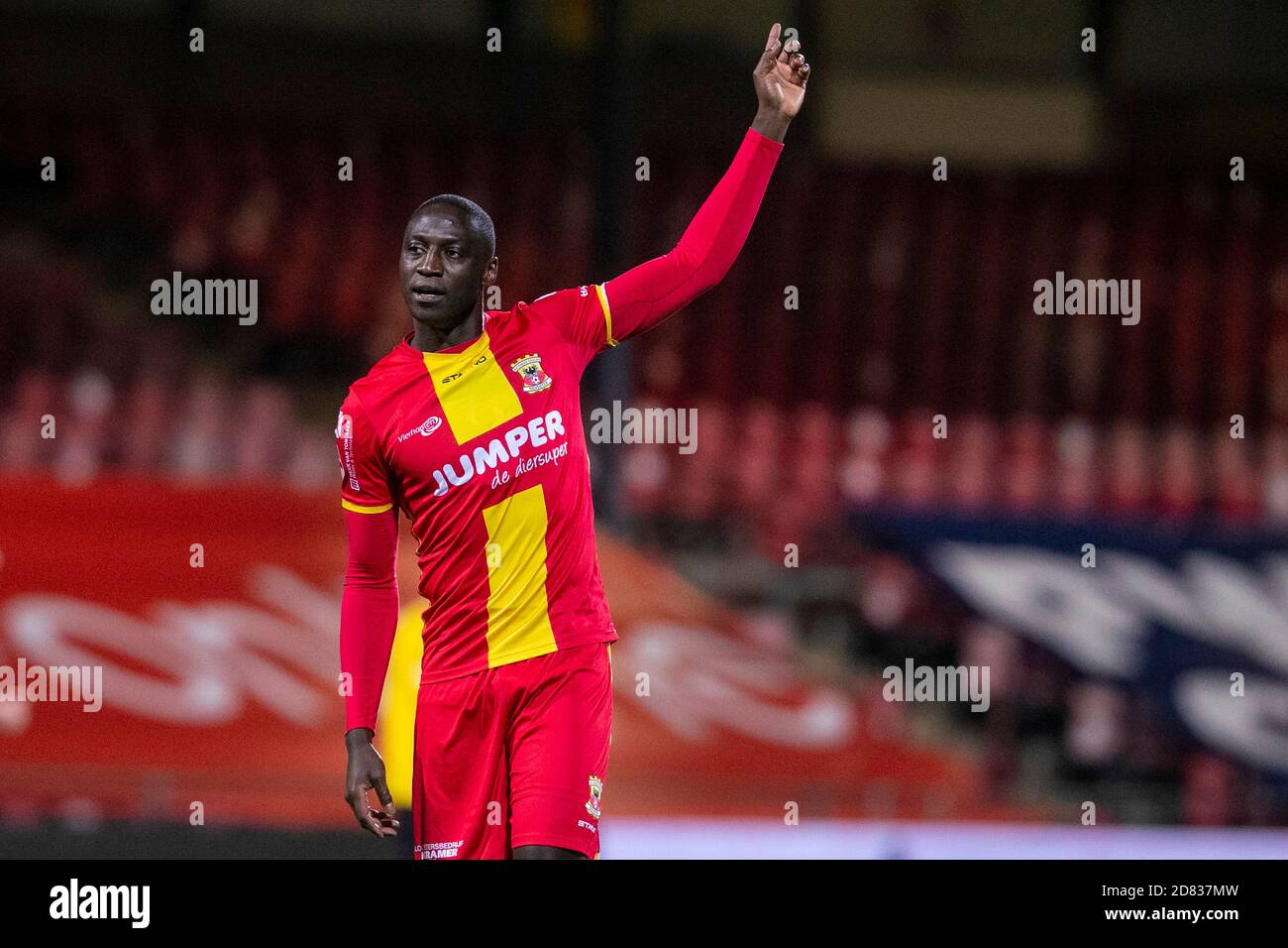 Deventer, Netherlands. 26th Oct, 2020. DEVENTER, Stadium De ...