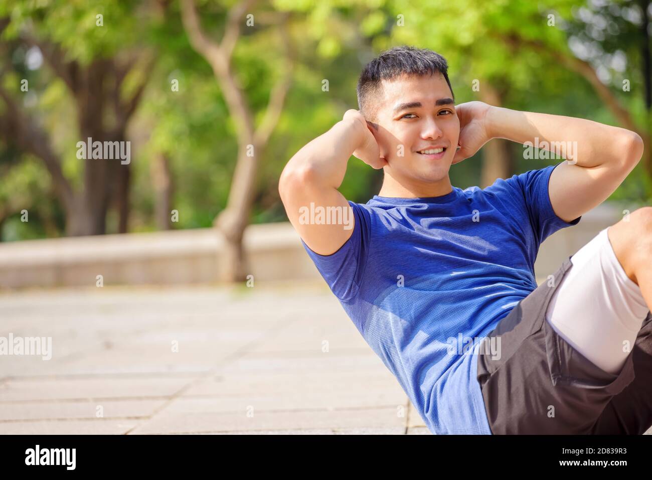 Sit ups hi-res stock photography and images - Alamy