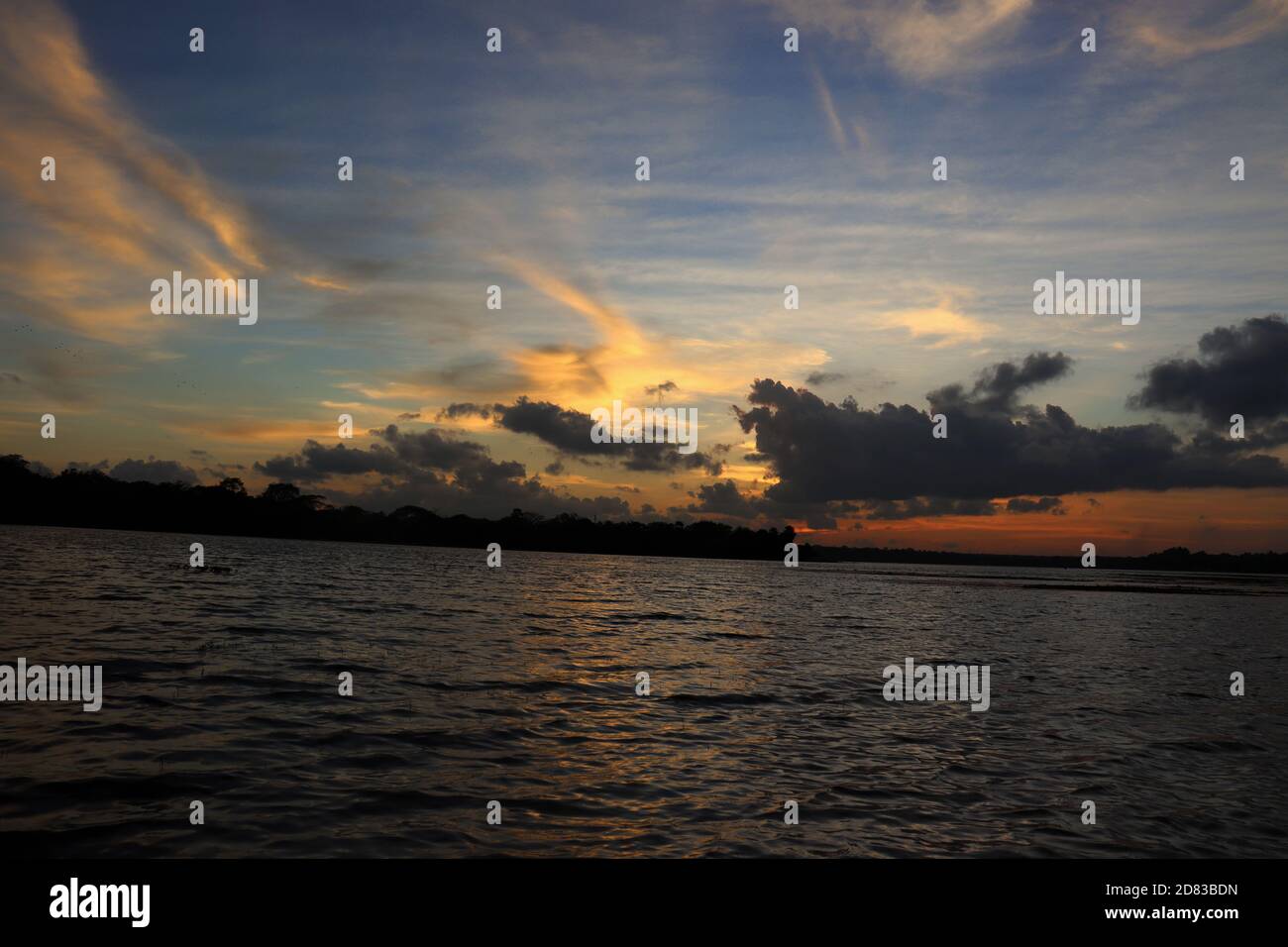 Dark cloud hiding sun hi-res stock photography and images - Alamy