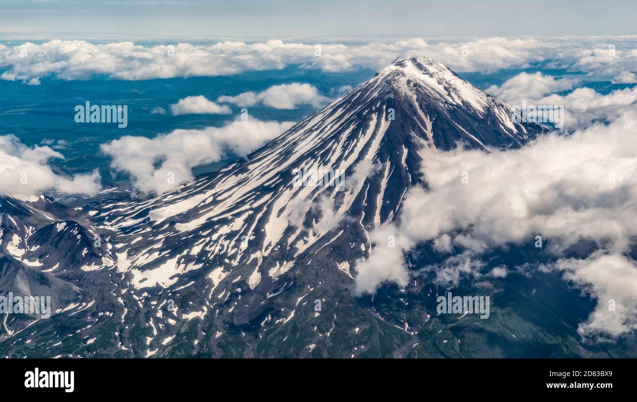Caldera outdoor slope hi-res stock photography and images - Alamy