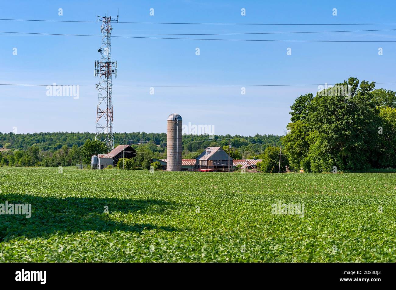 Communications silo hi-res stock photography and images - Alamy