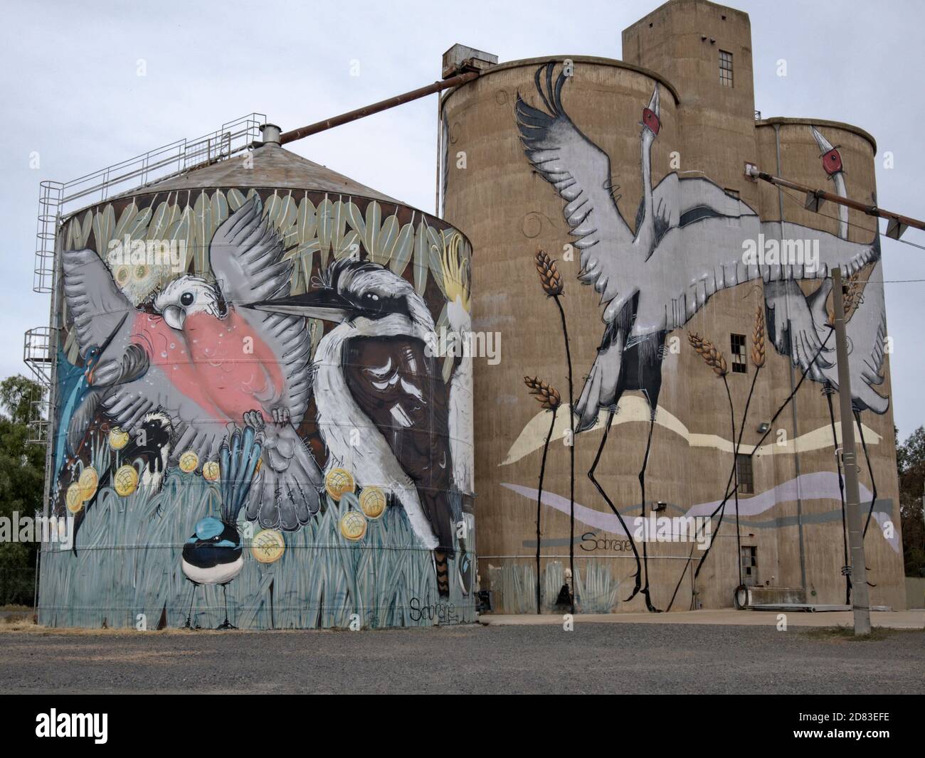 Tungamah, Victoria/Australia - March 30, 2020: Multiple silo art piece ...