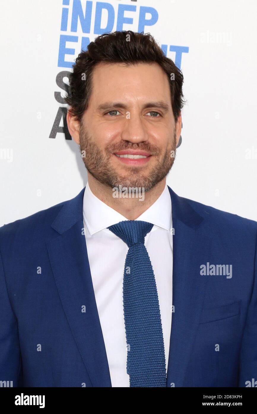 LOS ANGELES - FEB 25: Edgar Ramirez at the 32nd Annual Film Independent ...