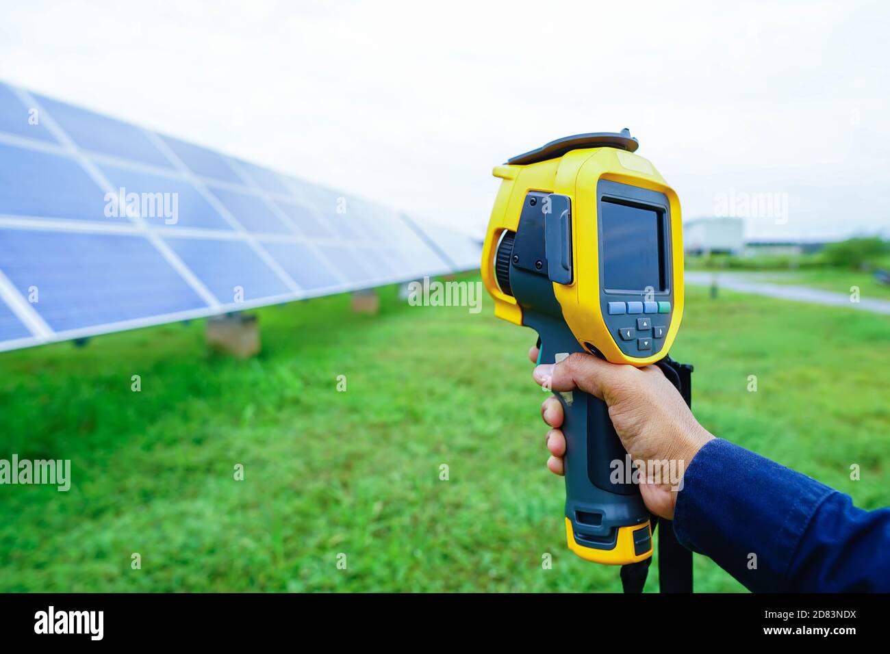 Thermoscan(thermal image camera), Scan to the equipment for a ...