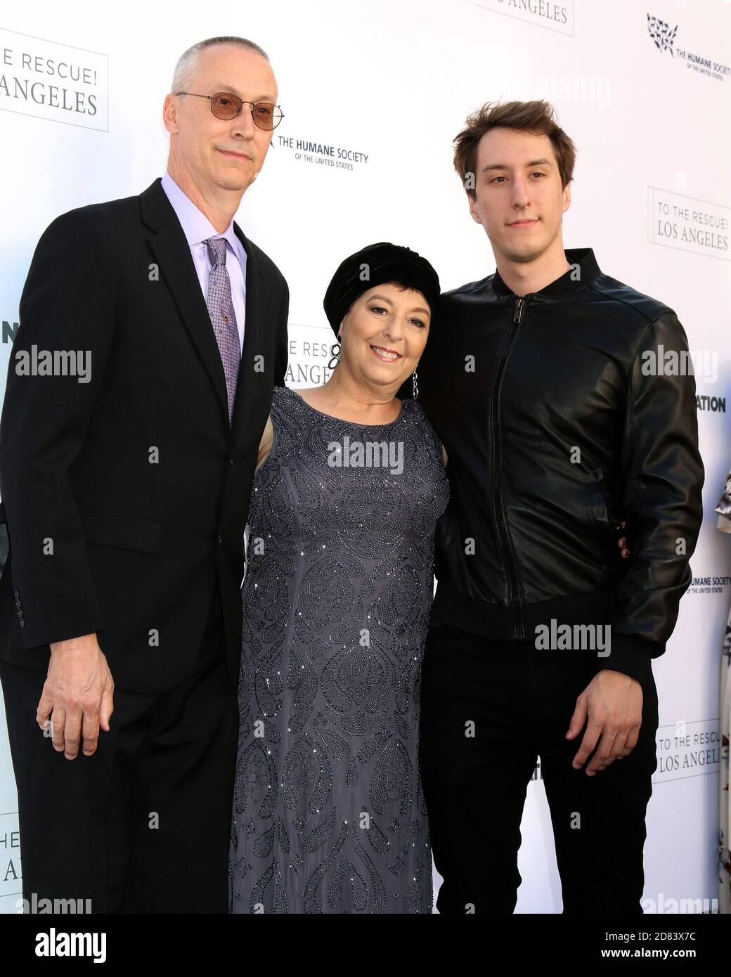LOS ANGELES - APR 22: Bud Grimmie, Tina Grimmie, Marcus Grimmie at the ...