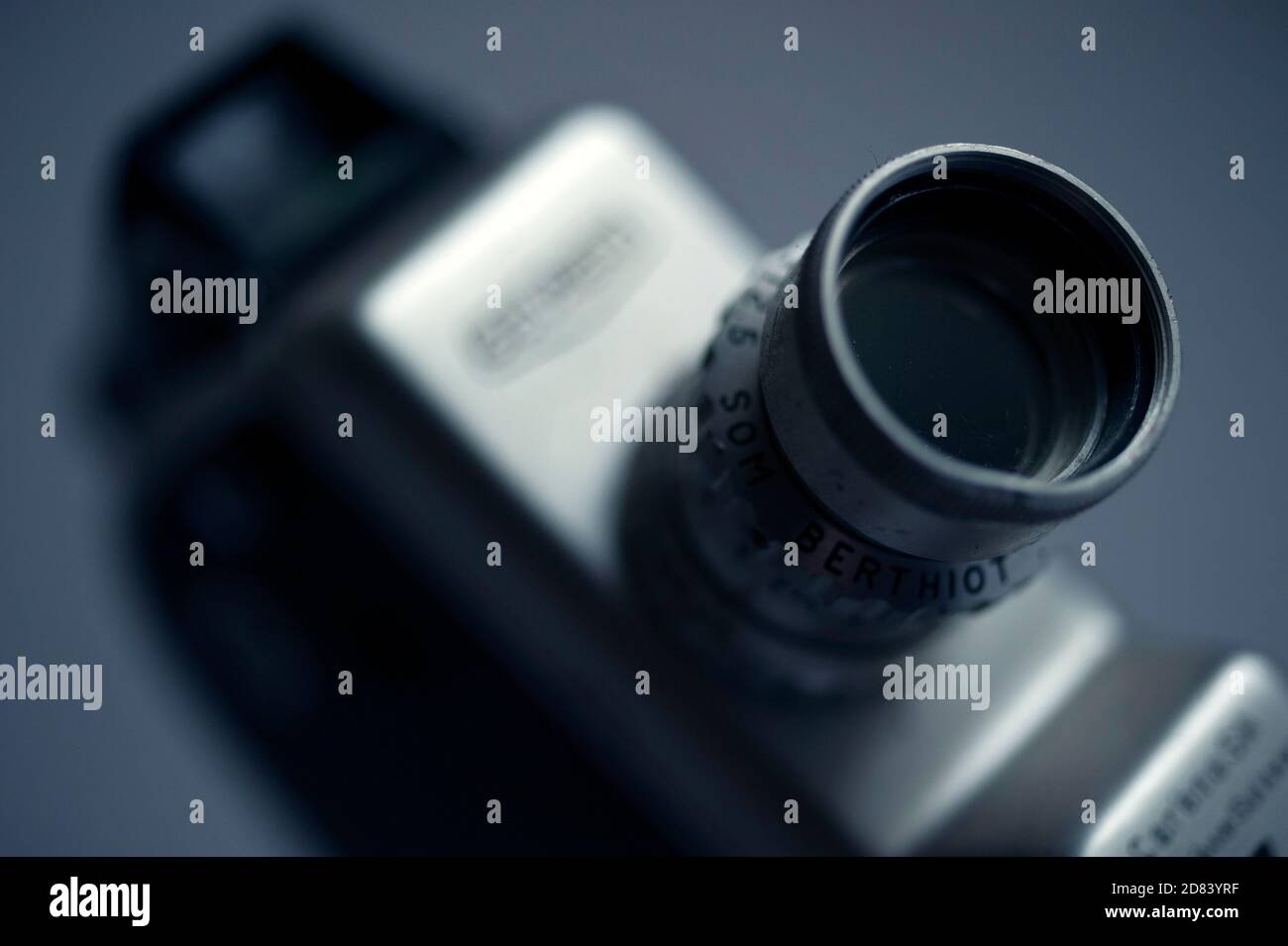 1960s movie camera hi-res stock photography and images - Alamy