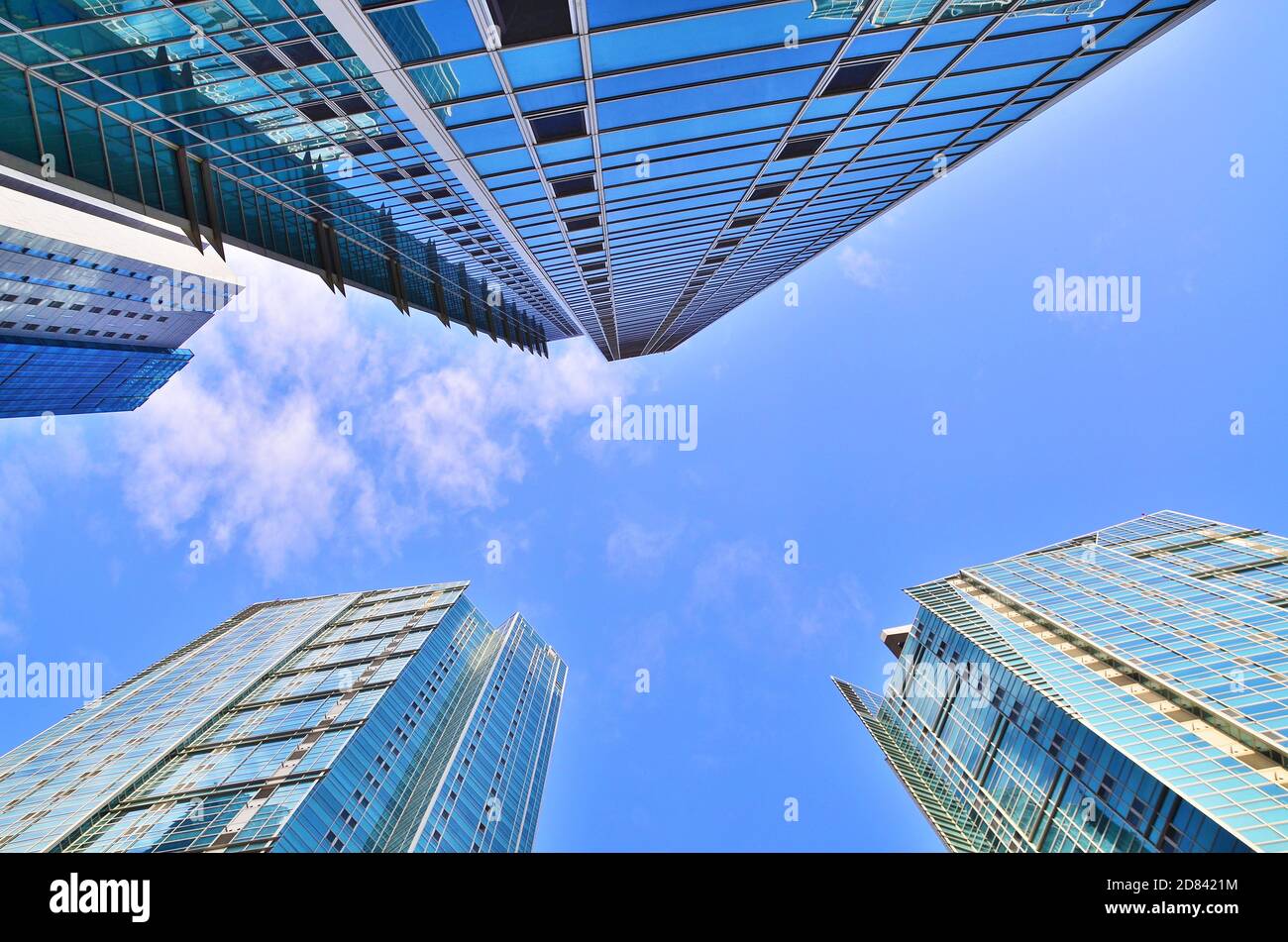 Glass fassade hi-res stock photography and images - Alamy