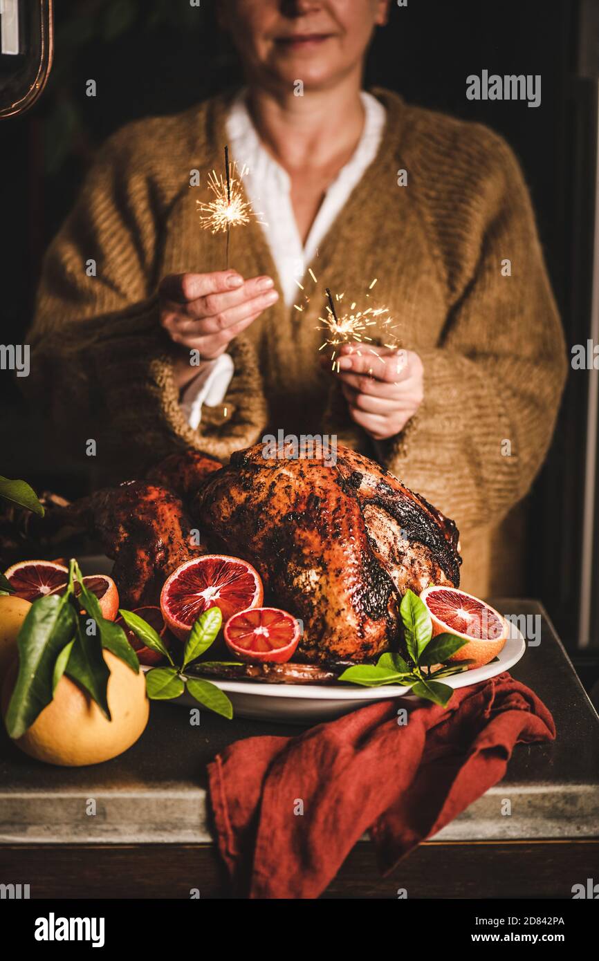 One woman festive food burn hi-res stock photography and images - Alamy