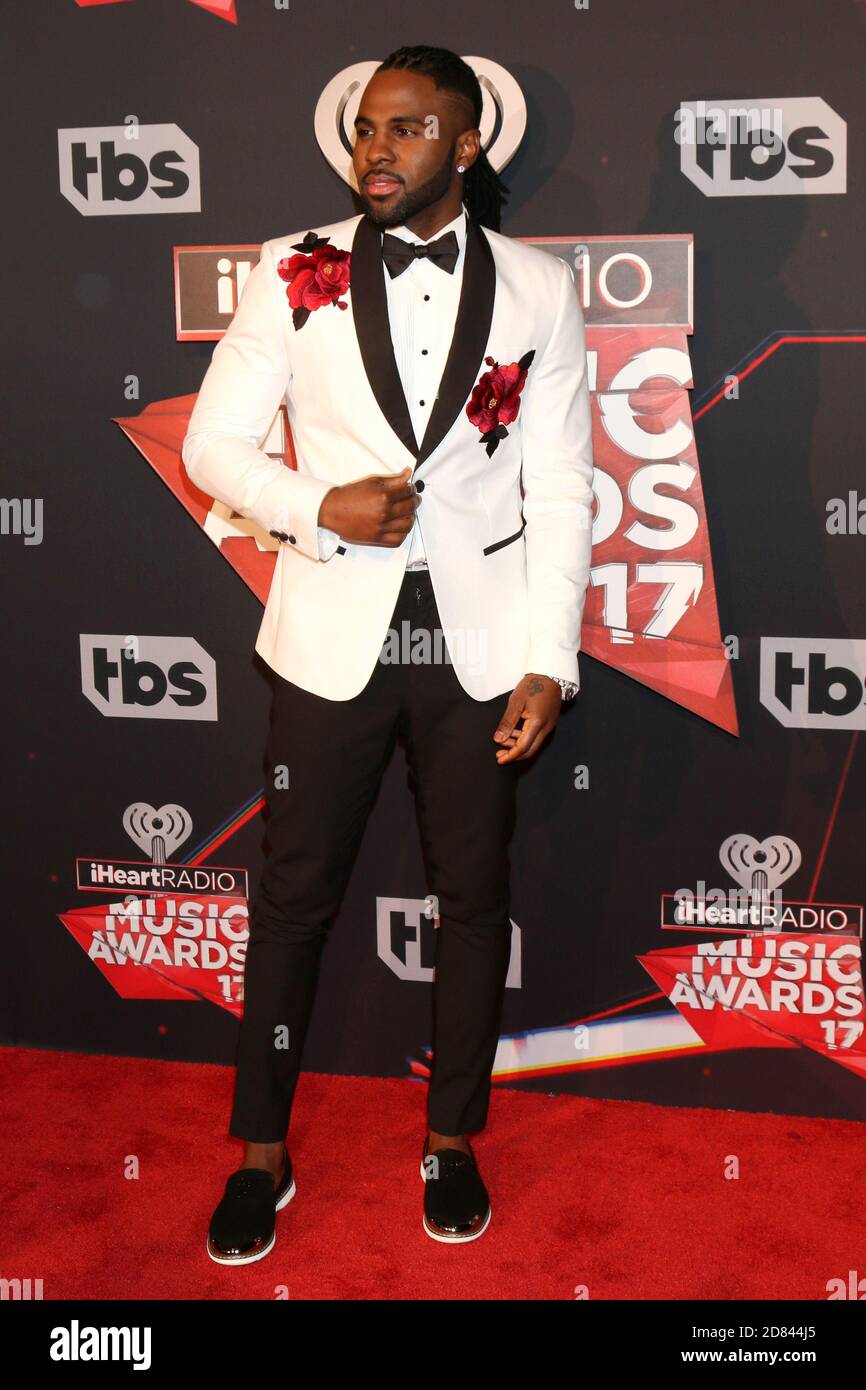 LOS ANGELES - MAR 5: Jason Derulo at the 2017 iHeart Music Awards at ...