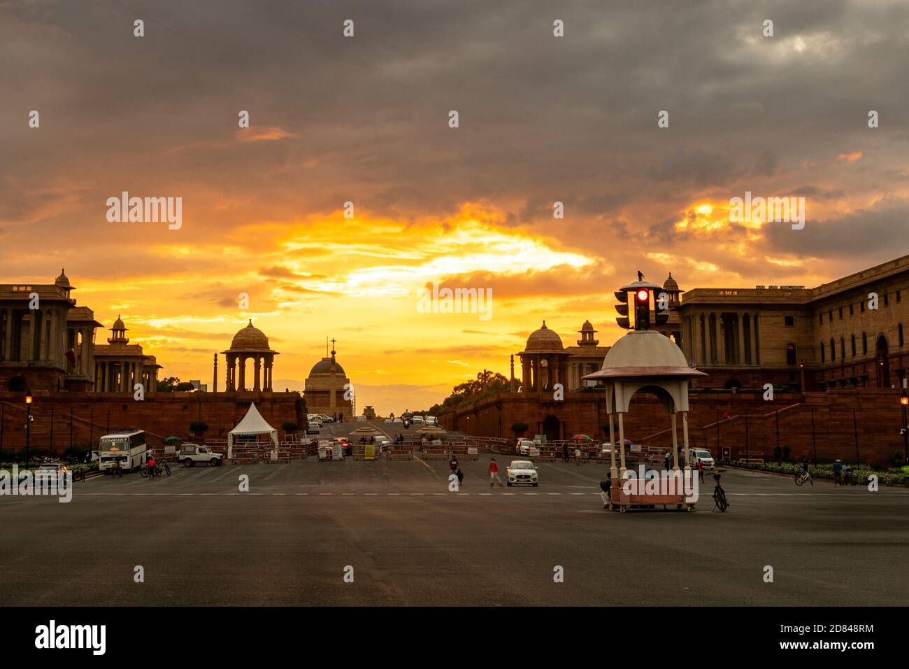 View of a gorgeous sunset with colourful yellow sky behind the iconic ...