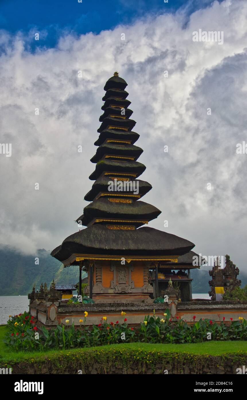 The pagoda shape of temple of bali Stock Photo - Alamy