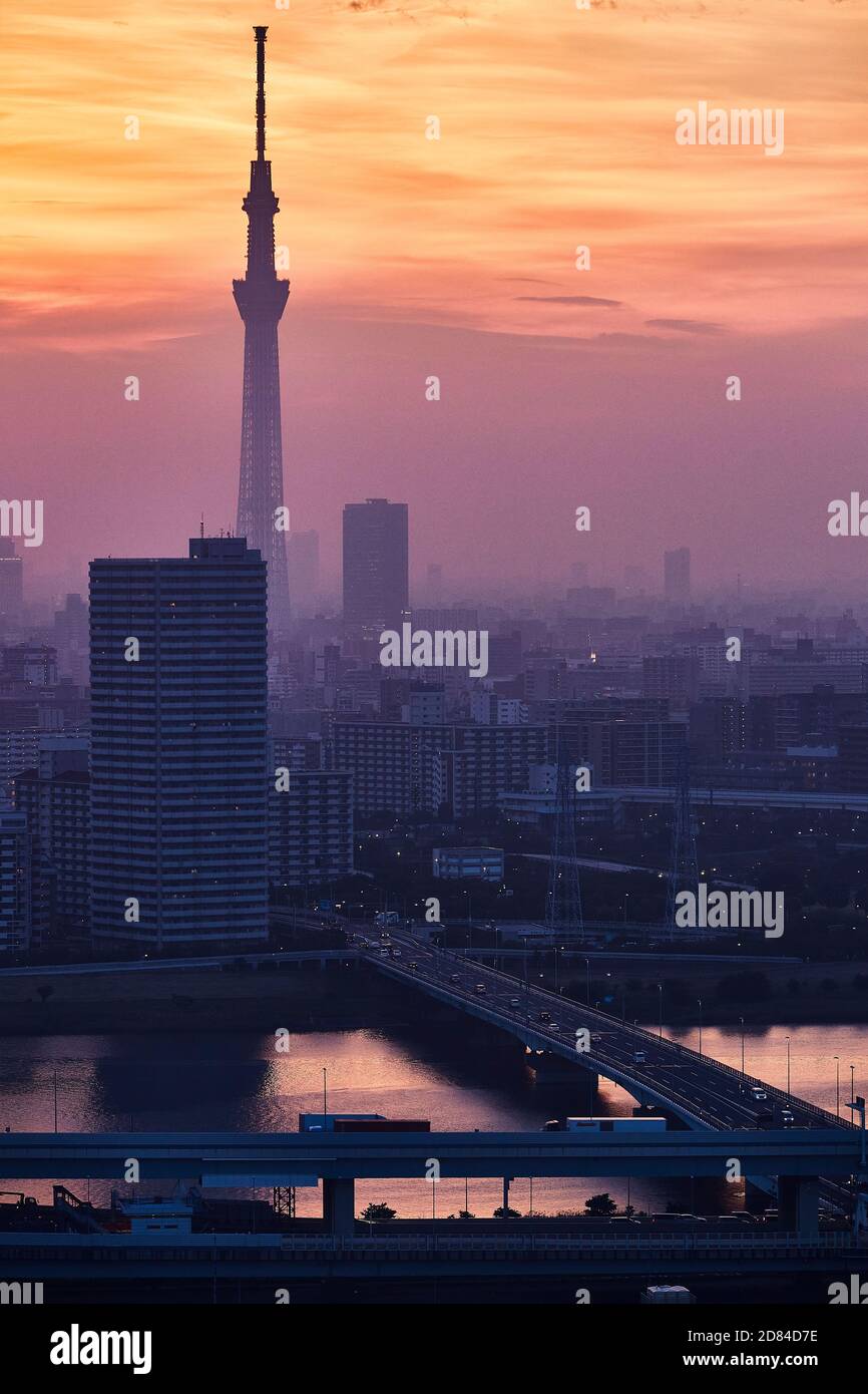 Dramatic Tokyo cityscape Stock Photo - Alamy