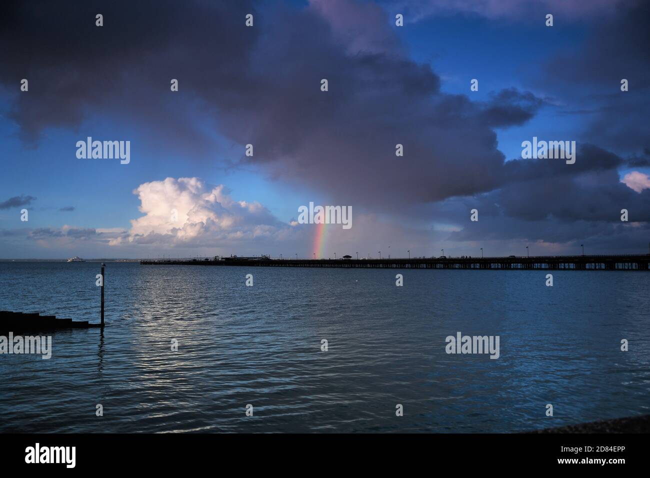 Light pole rainbow hi-res stock photography and images - Alamy