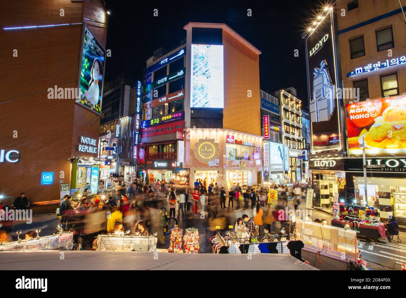Myeong-dong District in Seoul South Korea Stock Photo - Alamy