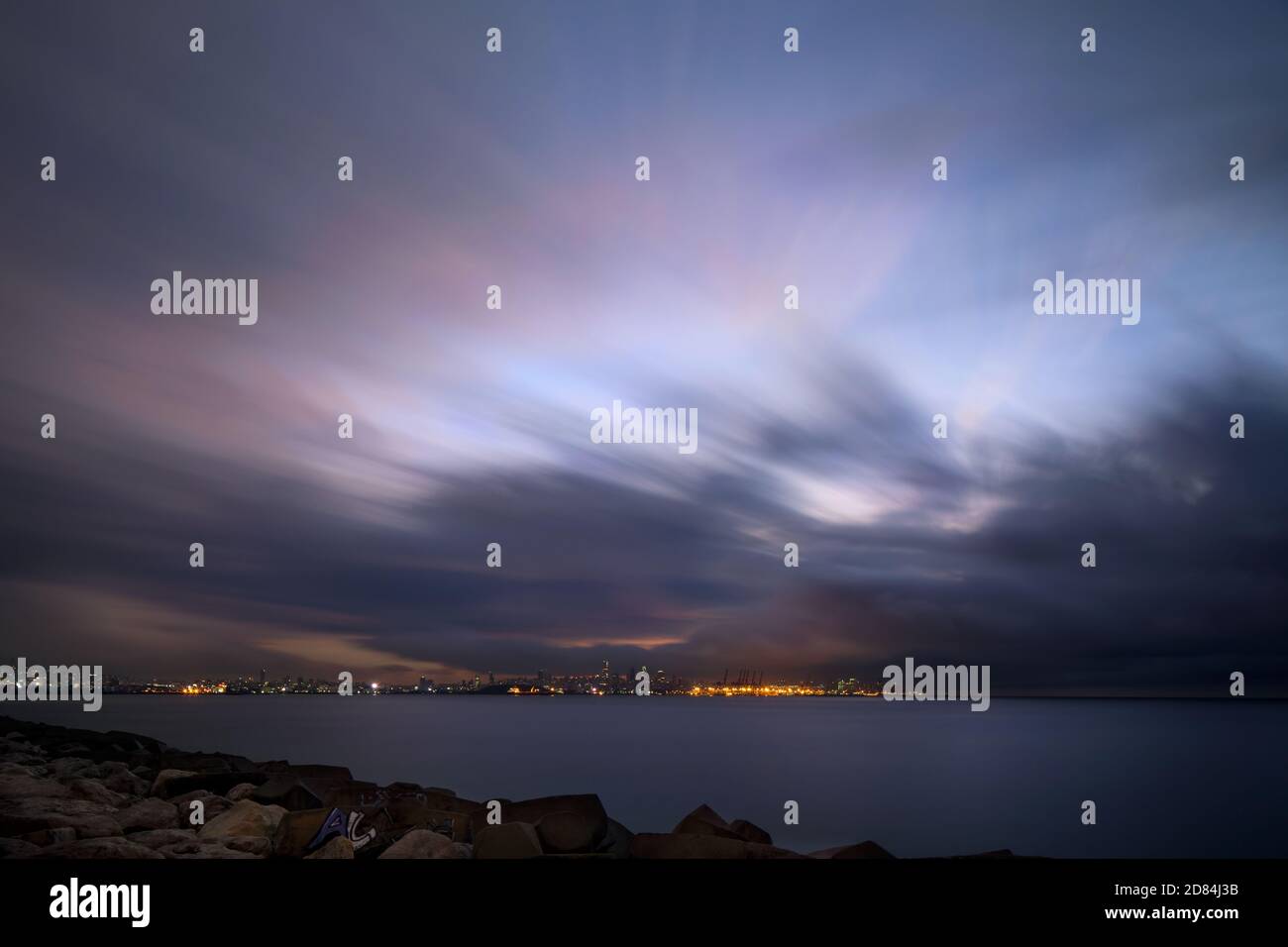 Downtown beirut night hi-res stock photography and images - Alamy
