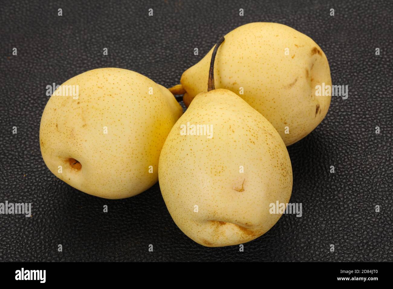 Chinese ya pear hi-res stock photography and images - Alamy