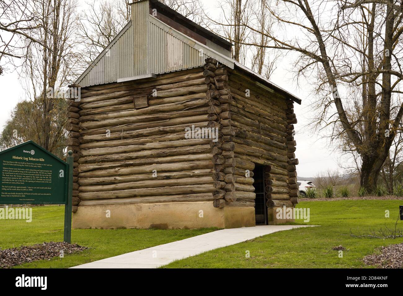 Historic Log Tobacco Kiln, Myrtleford, Australia Stock Photo - Alamy