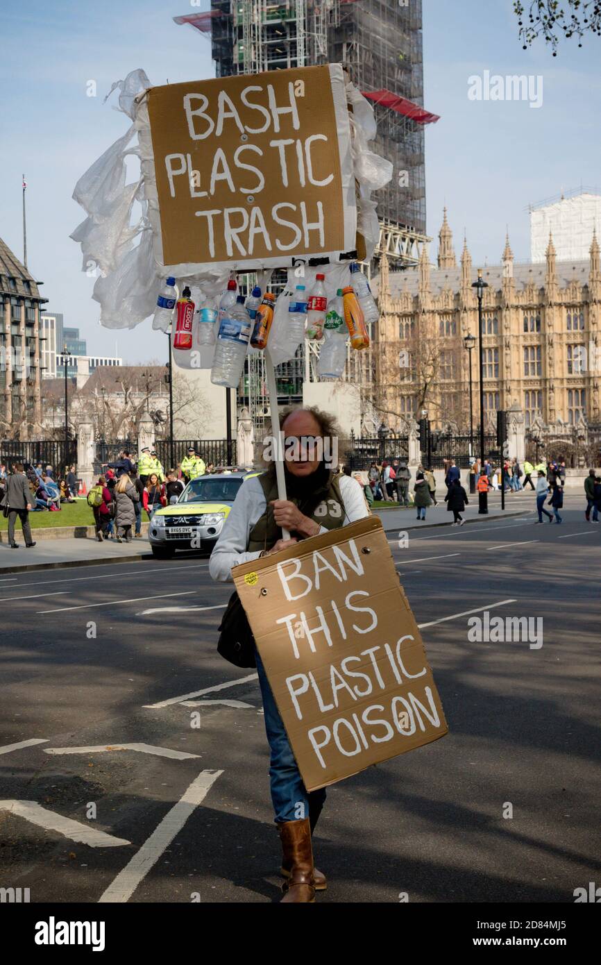 London, United Kingdom, 15th April 2019:- Extinction Rebellion ...