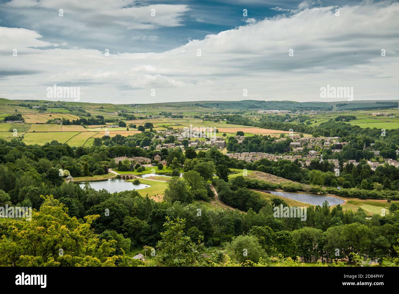 Holmfirth landscape hi-res stock photography and images - Alamy