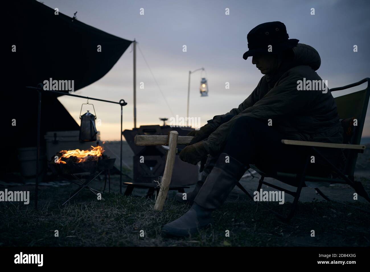 Japanese man solo camping Stock Photo - Alamy