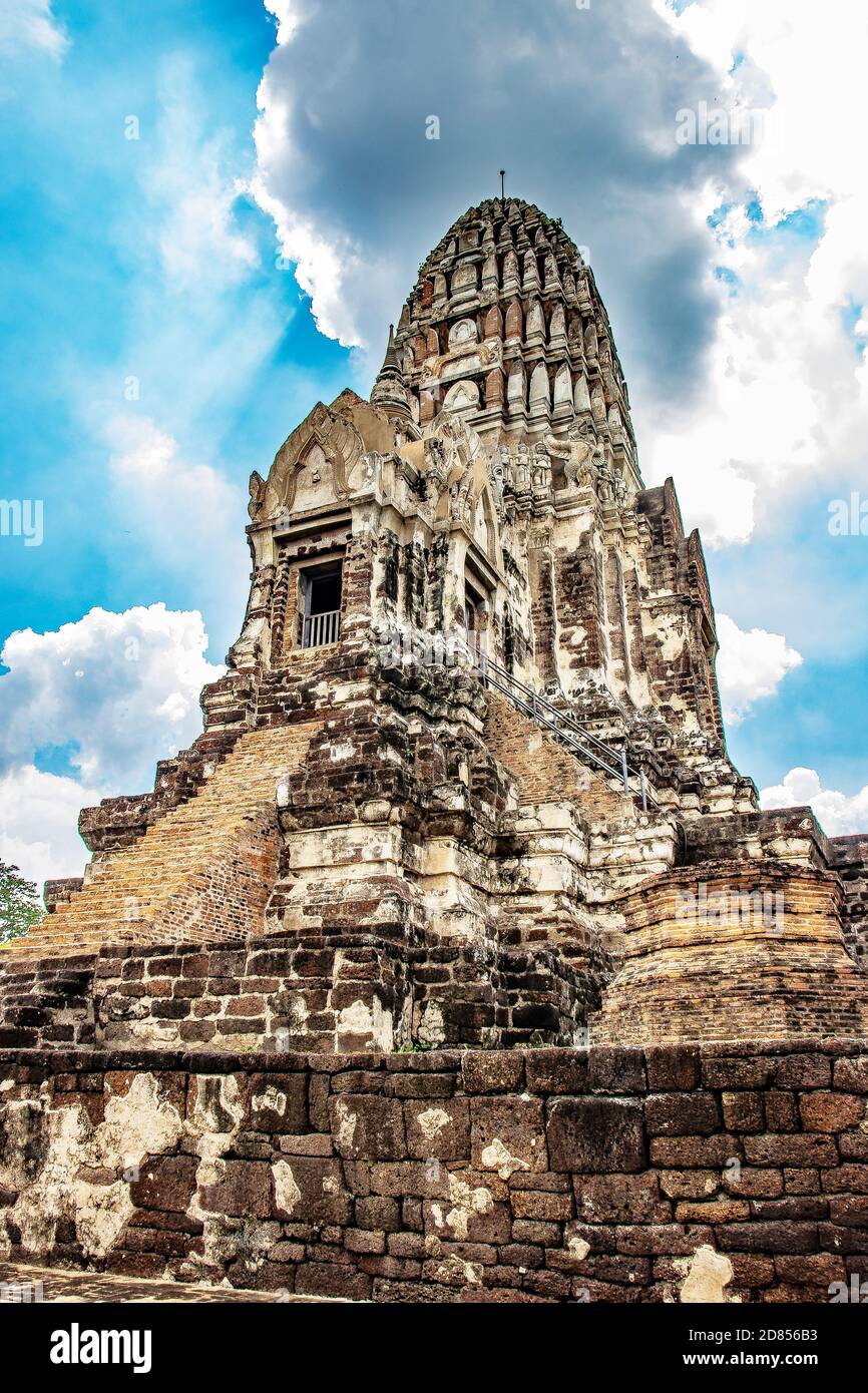 Ayutthaya Wat Ratchaburana Stock Photo - Alamy