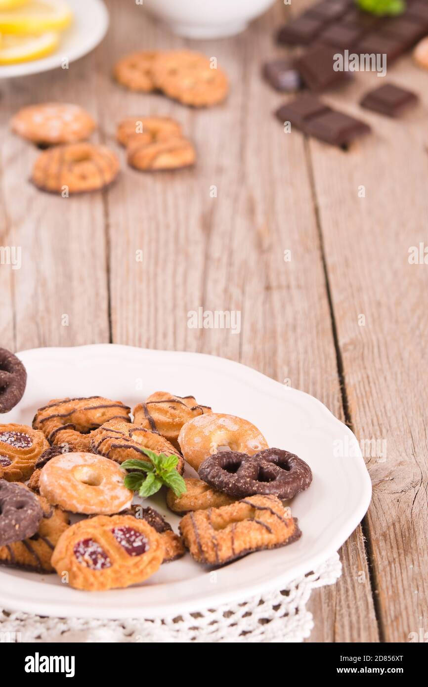 Shortcrust pastry biscuits Stock Photo - Alamy