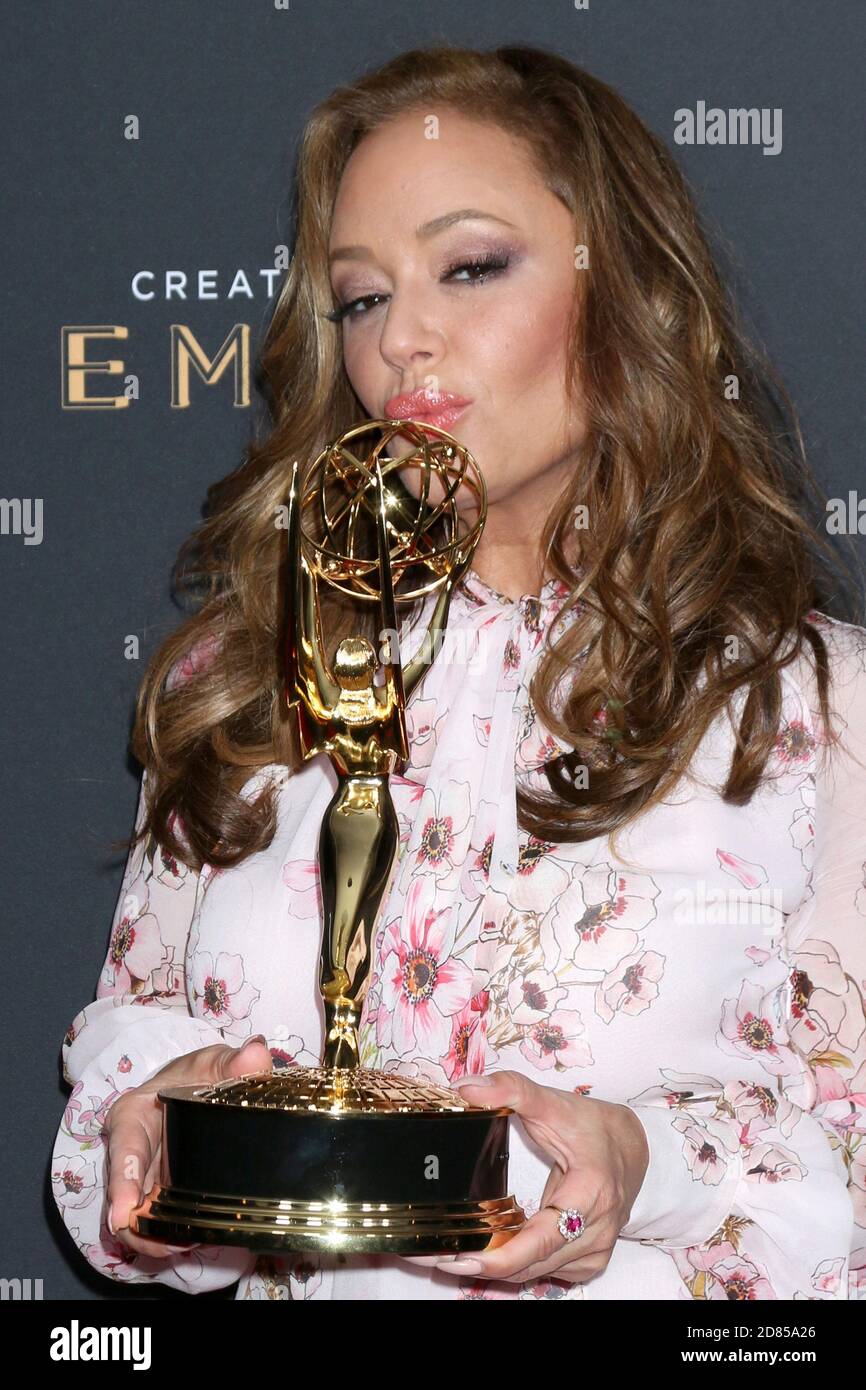 LOS ANGELES - SEP 9: Leah Remini at the 2017 Creative Emmy Awards Press ...