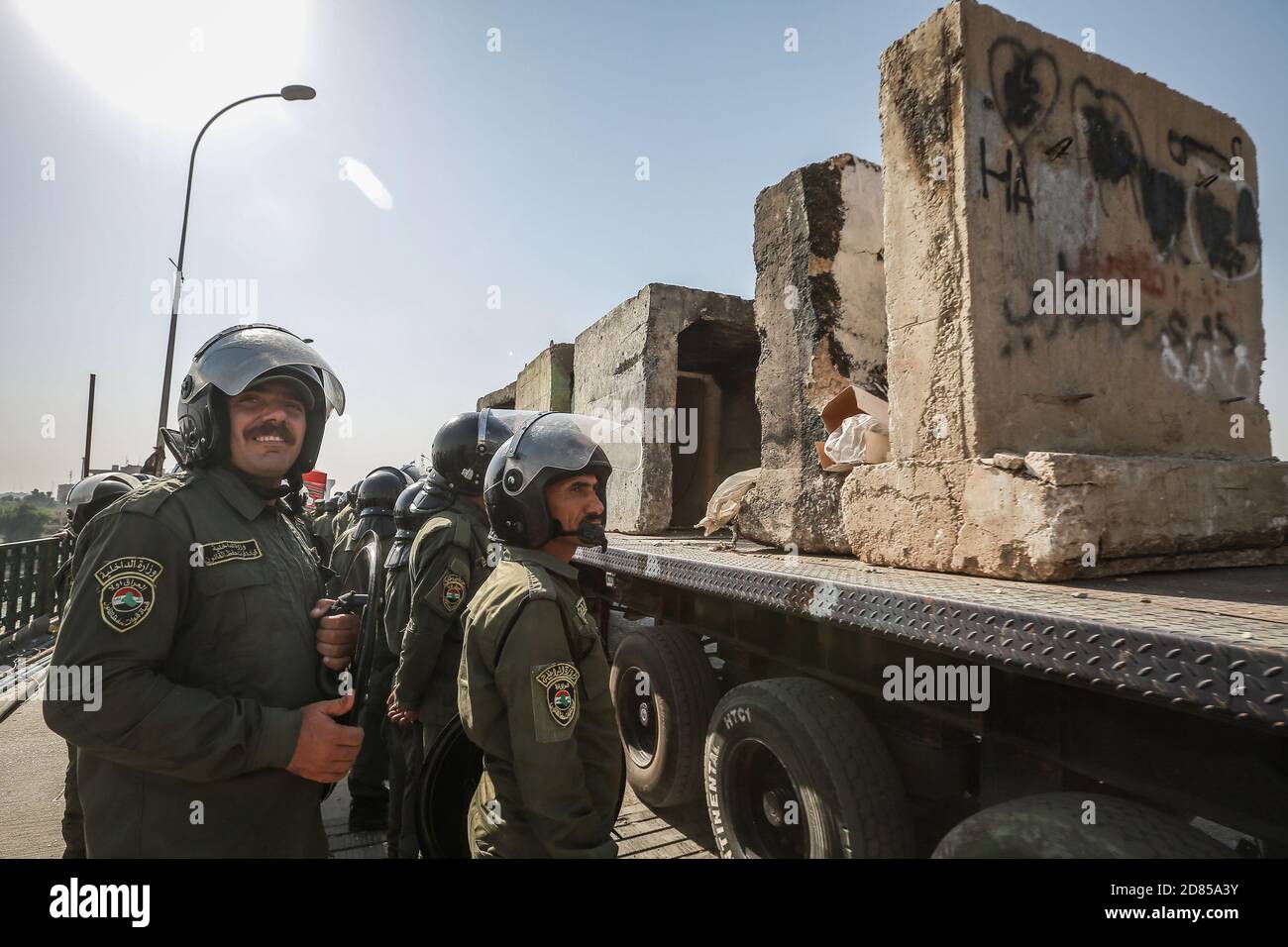 Iraqi police truck hi-res stock photography and images - Alamy