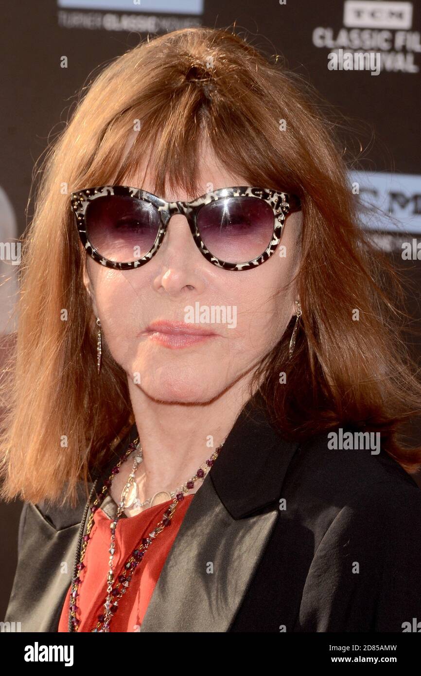 LOS ANGELES - APR 6: Lee Grant at the 2017 TCM Classic Film Festival ...
