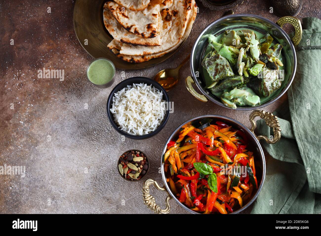 traditional indian food green curry lamb and jam salad Stock Photo - Alamy