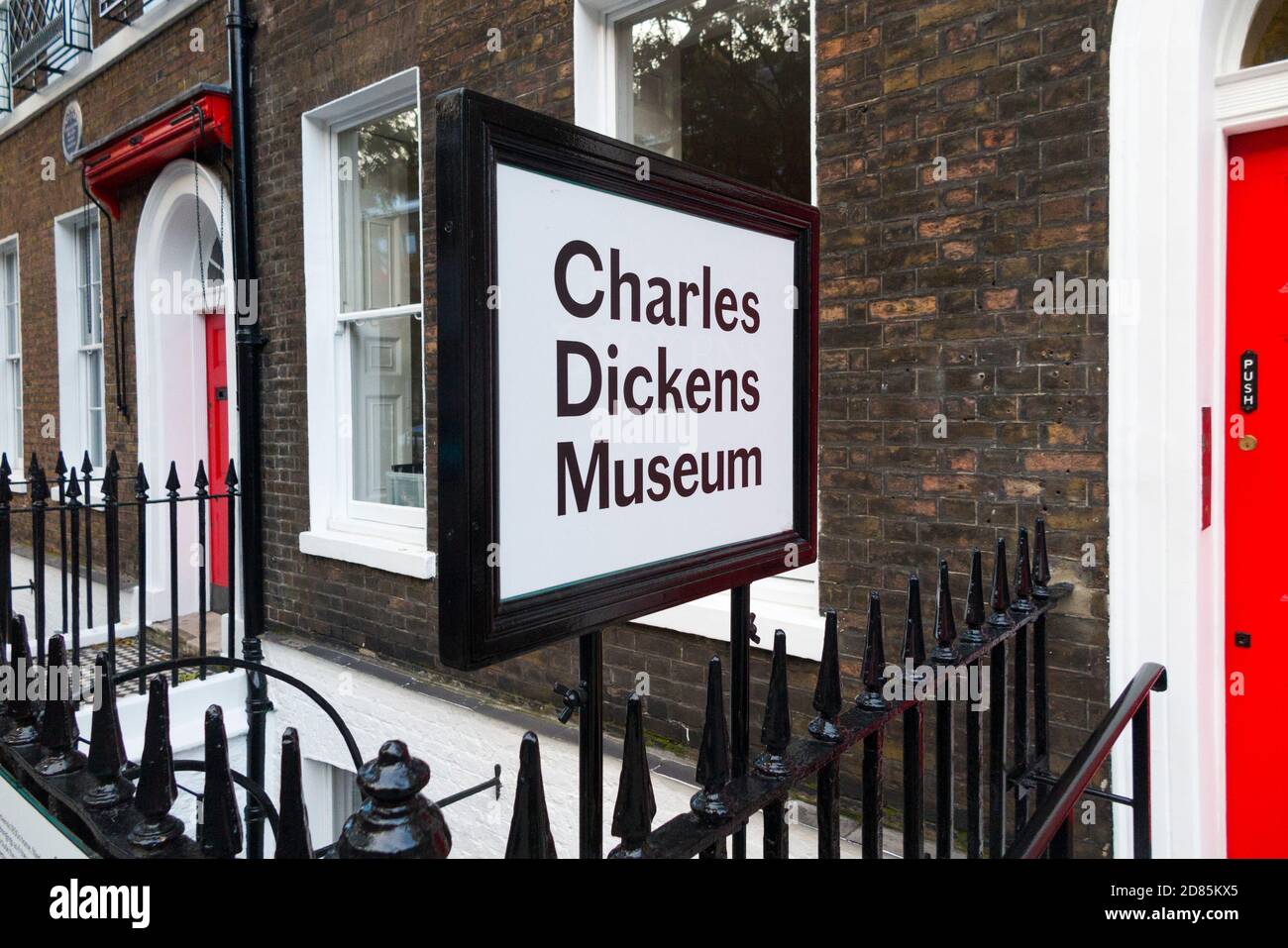 The Charles Dickens Museum and Georgian town house where the famous ...