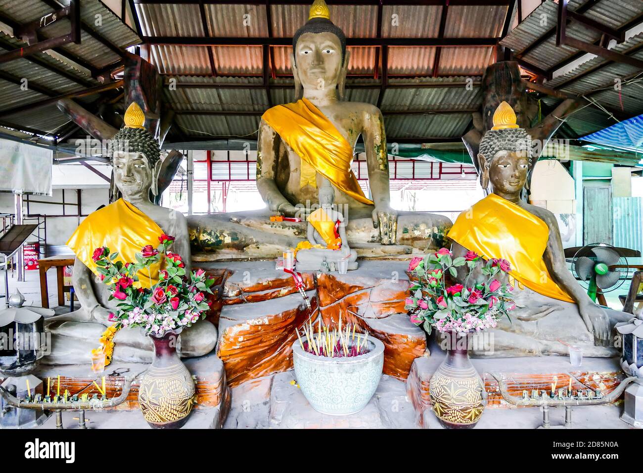Beautiful photo of buddist god statue, Ayutthaya taken in thailand ...